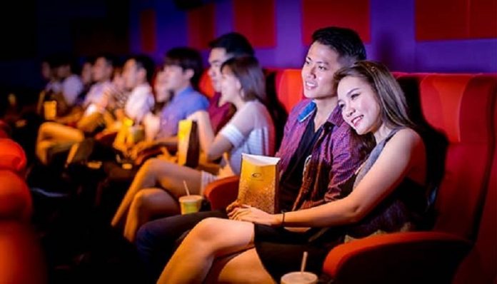 Ghế đôi CGV hay ghế Sweetbox là gì? Giá vé ghế đôi CGV là bao nhiêu ...